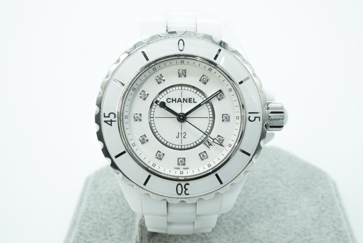1円スタート！【美品】CHANEL シャネル H1628 J12 33MM 白セラミック 12Pダイヤ クォーツ 高島屋横浜店購入品 /【Buyee】 Buyee - Japanese ...