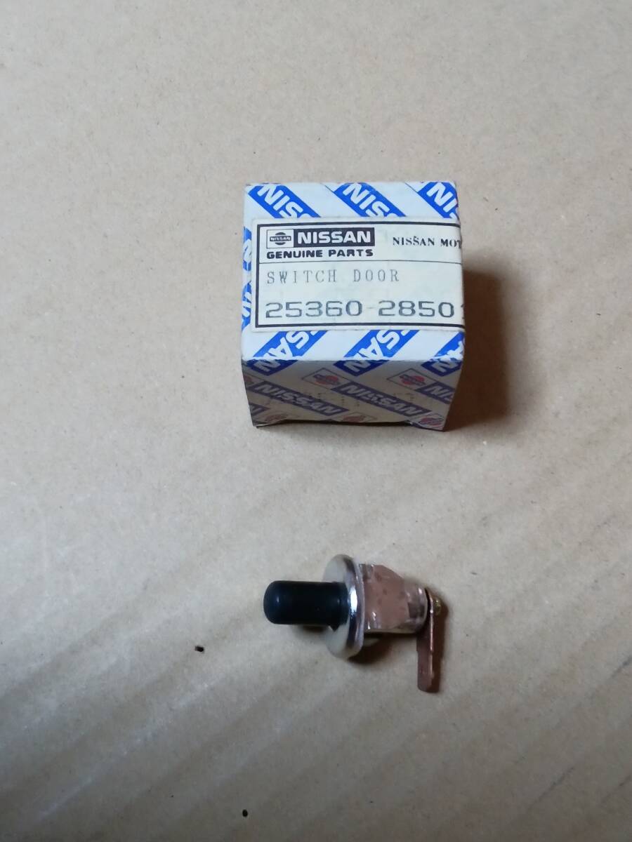 ハコスカ KGC −10・GC −10 ドアスイッチ 1個 (新品) /【Buyee】 Buyee - Japanese Proxy Service | Buy from Japan!