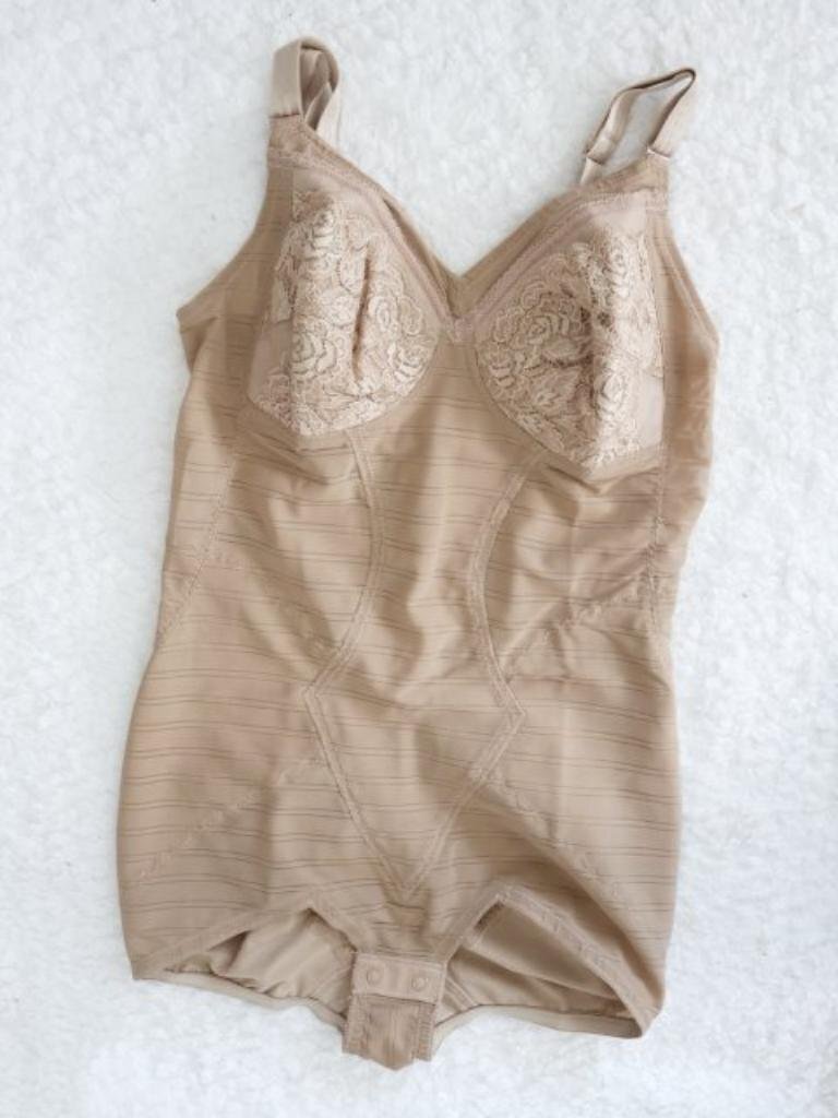 【送料込】Wacoal Wing ワコール ウイング ボディスーツ 補正下着 A85L ベージュ ボディシェイパー 補正ブラ ガードル 6442172 /【Buyee】 Buyee ...