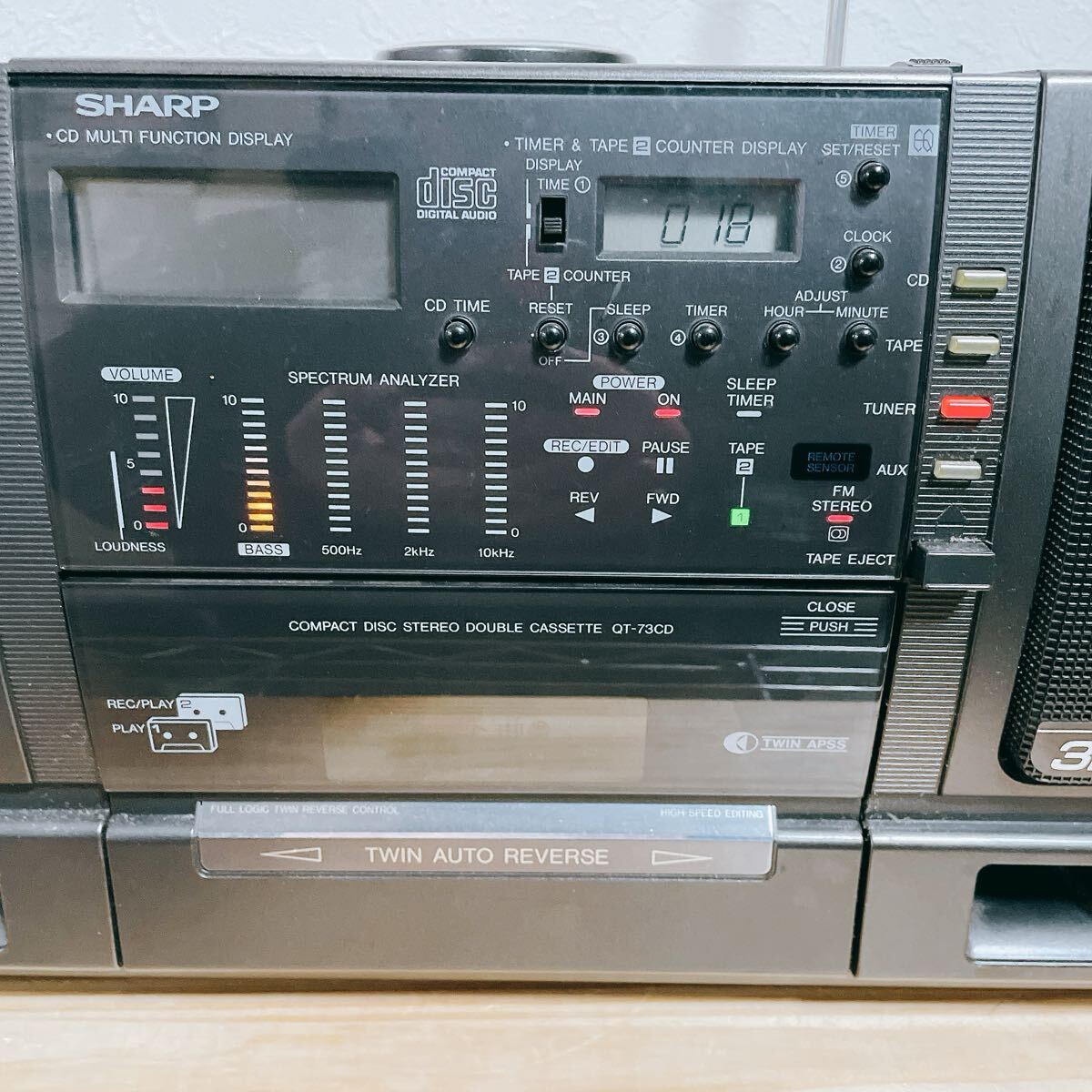 【ジャンク】(通電確認)SHARP/シャープ CDラジカセ QT-73CD 3D TWIN BASS HORN ★A021425001★ /【Buyee】