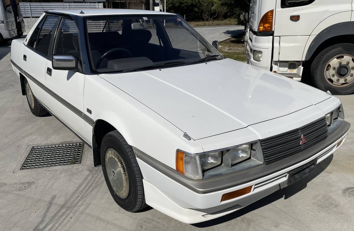 エテルナシグマ 5速MT EXE 1800cc ホワイト /【Buyee】 Buyee - Japanese Proxy Service | Buy from Japan!