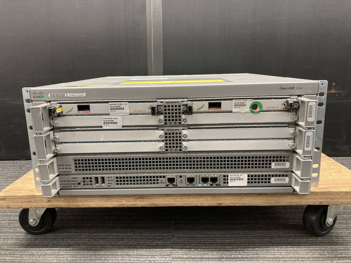 Cisco ASR1004 / ASR1000-ESP20 / SPA-1X10GE-L-V2 x2 / ASR1000-RP1 Dual ...