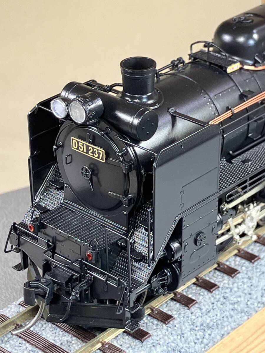 美品 天賞堂 D51 237号機 苗穂工場初製作機(北海道型/切詰蓋付デフ/密閉キャブ/副灯) 作用管・LED標識灯 金ラベルHGモデル(SL-1スピーカ付) /【Buyee】 Buyee ...