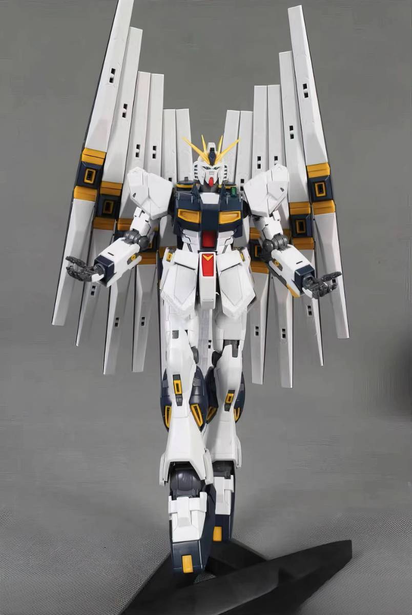 【DABAN MODEL】1/100 MG νガンダム VER.KA 6619 再販 ファンネル12本付属 プラモデル 未組立 新品 ...