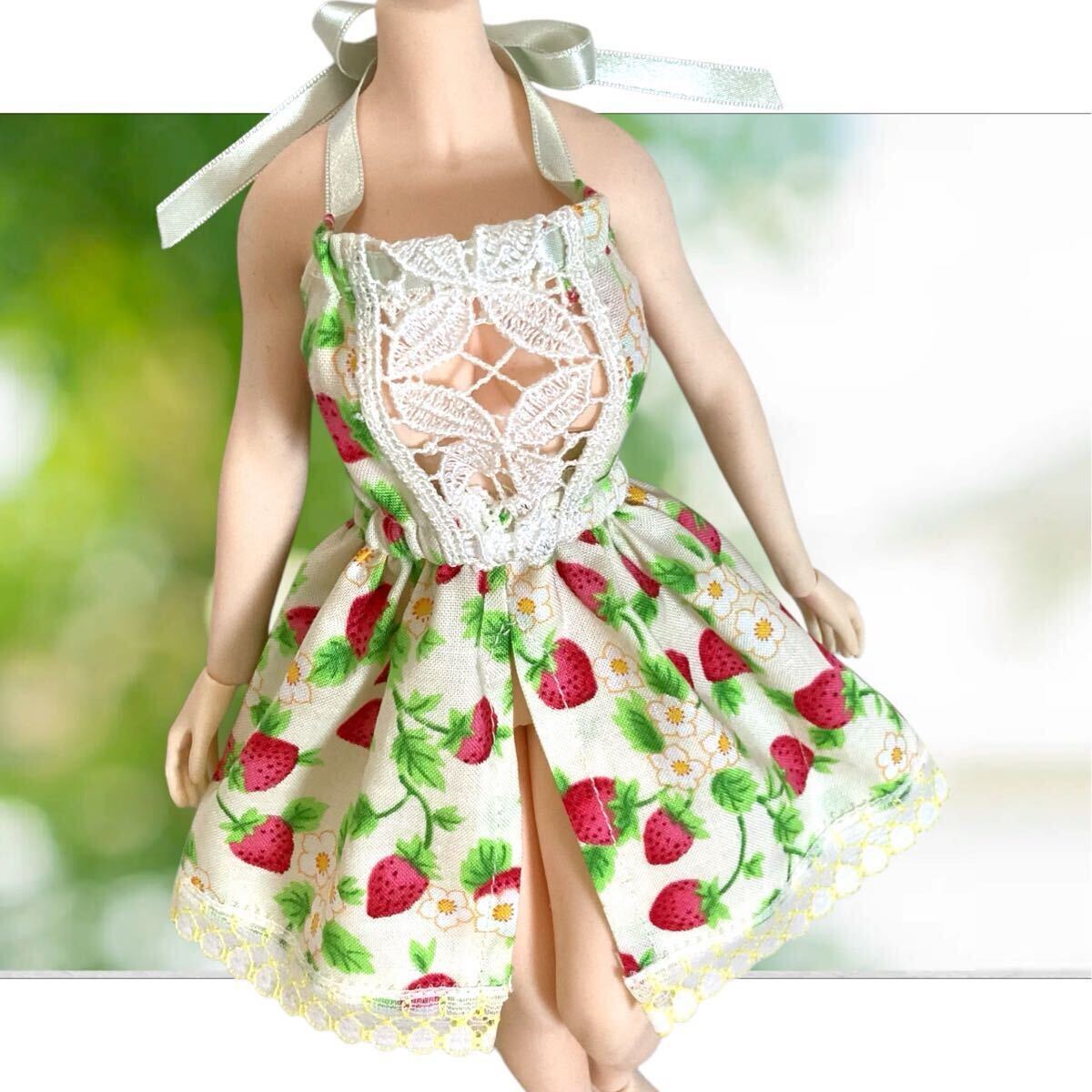 1/6ドール服 レモンイエロー苺柄透けレース切替えとスリットスカートのキャミワンピース TBLeagueファイセン S52 S42 S07 L ...