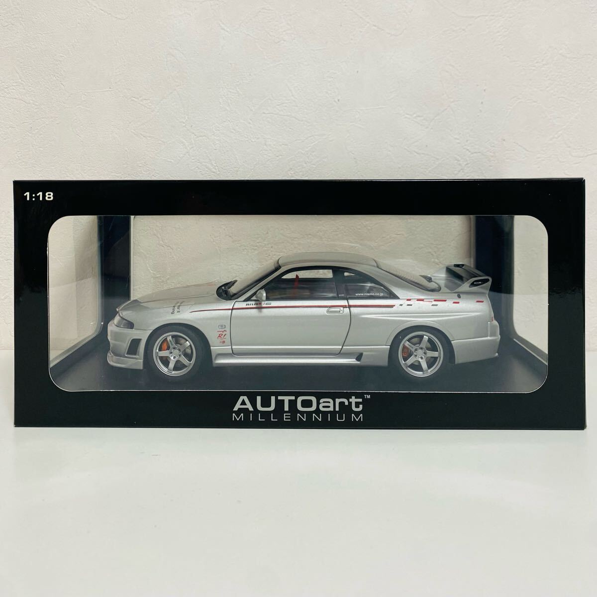 【美品】AUTOart MILLENNIUM オートアート 1/18 Nissan Skyline GT-R R-TUNE R33 V ...