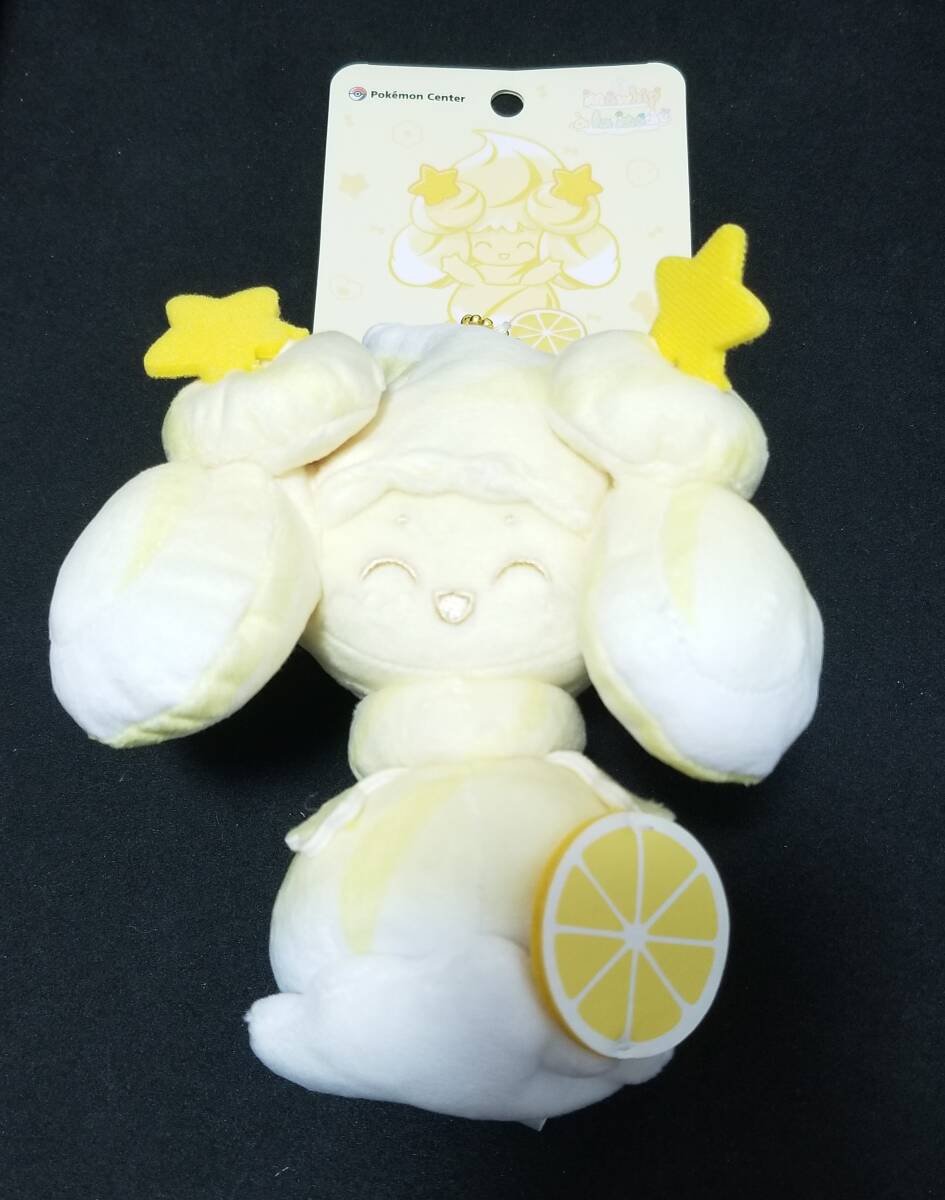 送料無料 ポケモン マホイップ(ミルキィレモン) Mawhip la mode マスコット ぬいぐるみ pokemon Alcremie ...