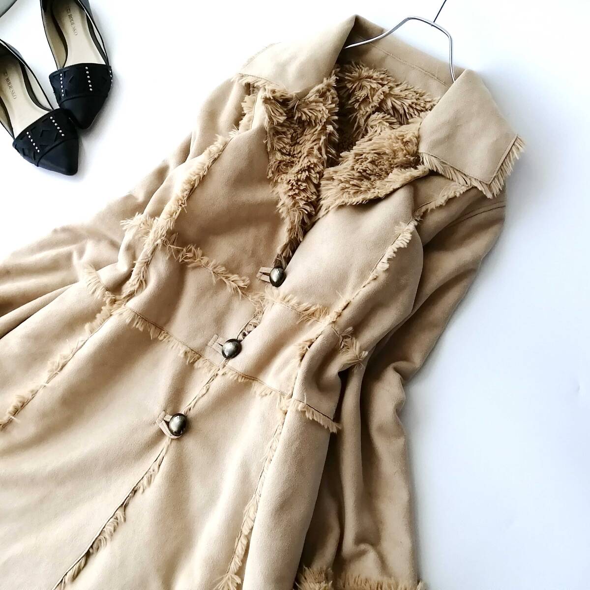 Luxue ㈱クロスプラス レディース♪フェイクスエードコート 切替デザイン 11号 ライトベージュ 250407tl07【4点同梱で送料無料 ...