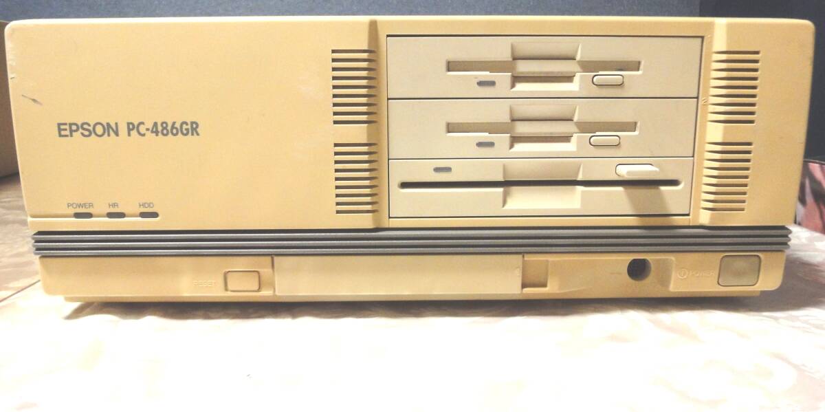 EPSON PC-486GR3 486SX 25MHz/MEM 1.6MB/HDD無 3.5inchFDD2基＋5inchFDD 1基（ヘッド ...