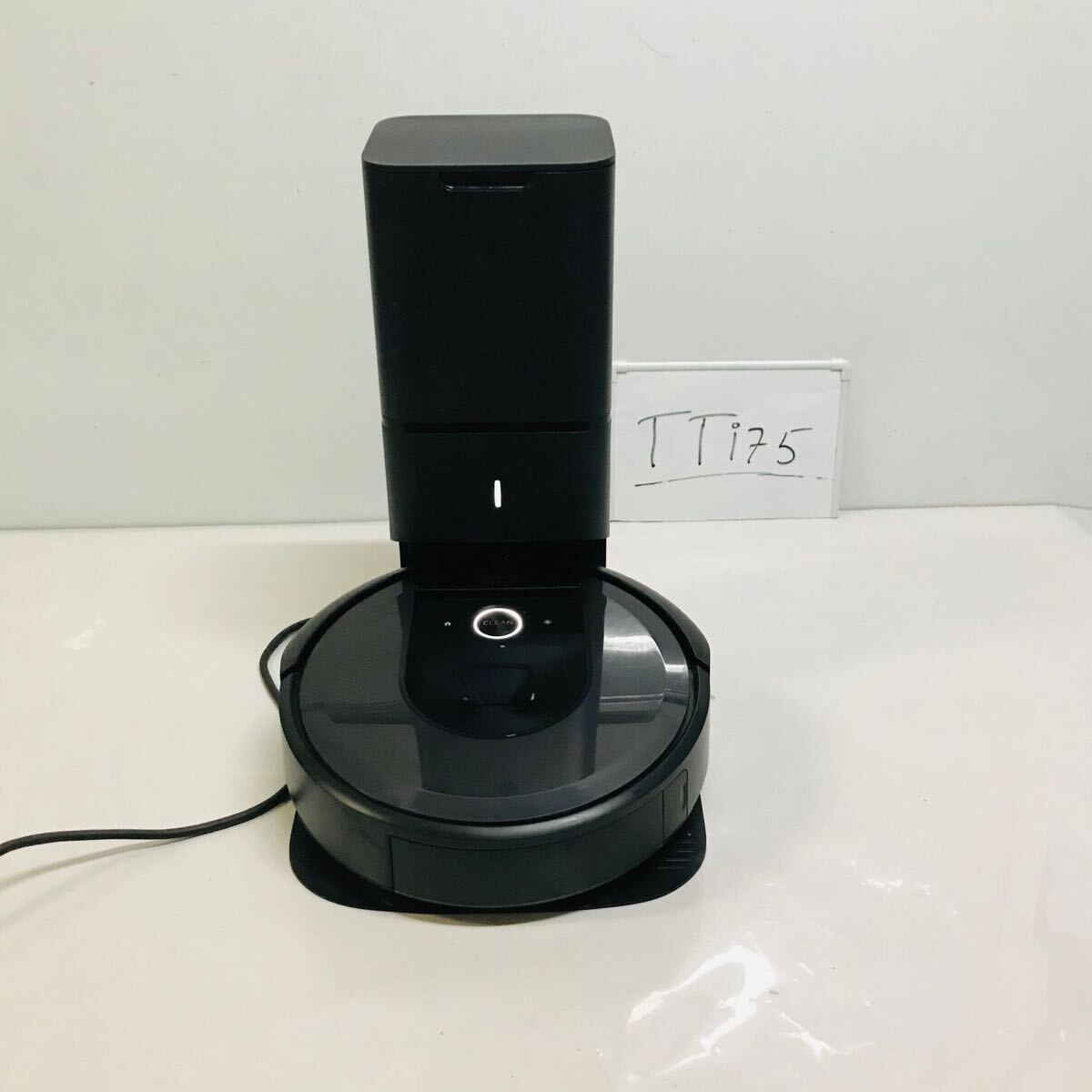 iRobot アイロボット Roomba i7 アイロボット ルンバ ロボット掃除機 クリーンベース 自動ゴミ収集機 動作確認済みコードなし ...