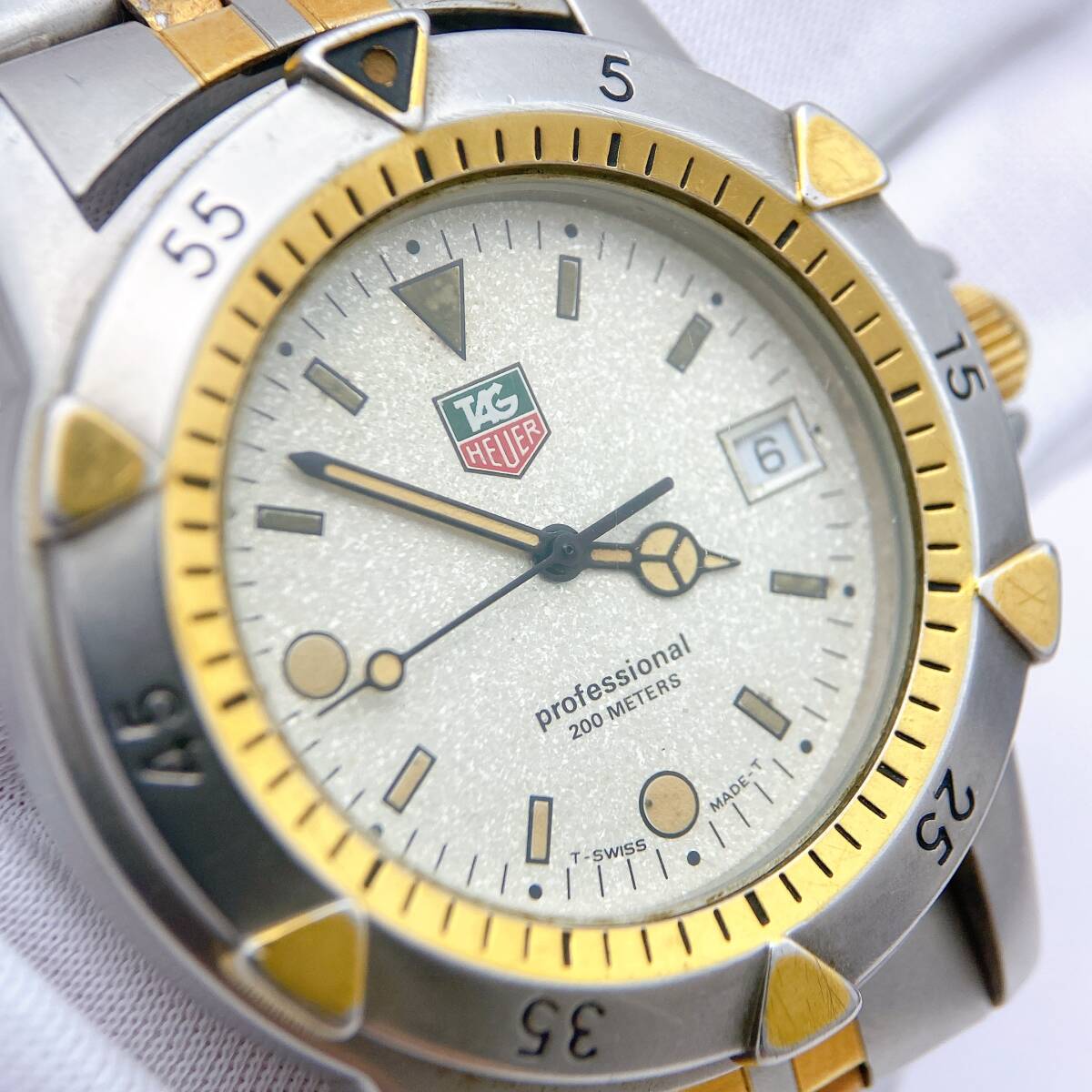 希少 タグホイヤー TAGHEUER プロフェッショナル 200 ジャンボモデル メンズ 腕時計 クオーツ QZ 3針 デイト 955 ...