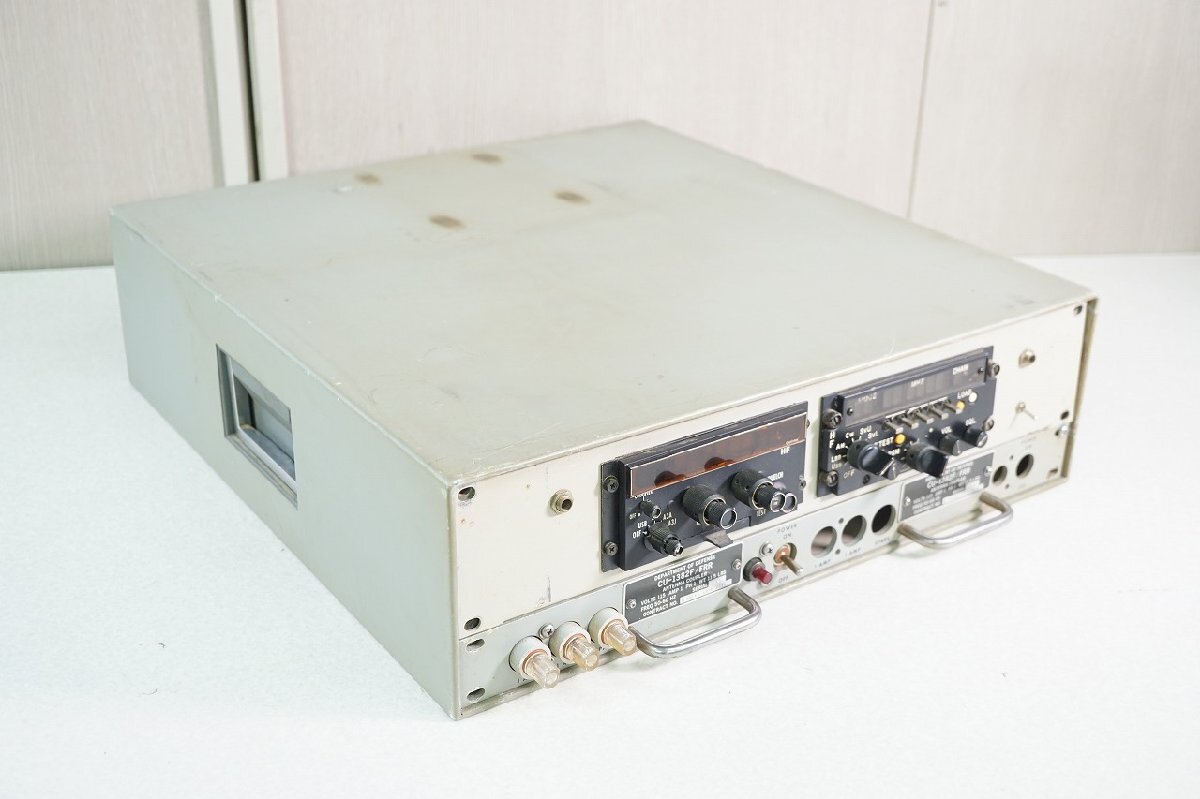 [NZ][D5216716] DEPARTMENT OF DEFEN CU-1382F/FRR コリンズ CONTROL UNITS CTL ...