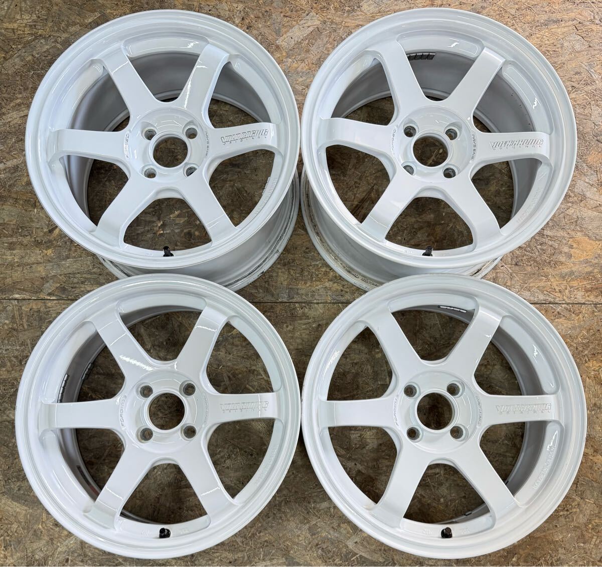 【希少！】RAYS ボルクレーシング TE37 16インチ 7J＋25 8J＋35 PCD100 4穴 4H 軽量 鍛造 ロードスター フィット ヴィッツ ヤリス アクア /【Buyee ...