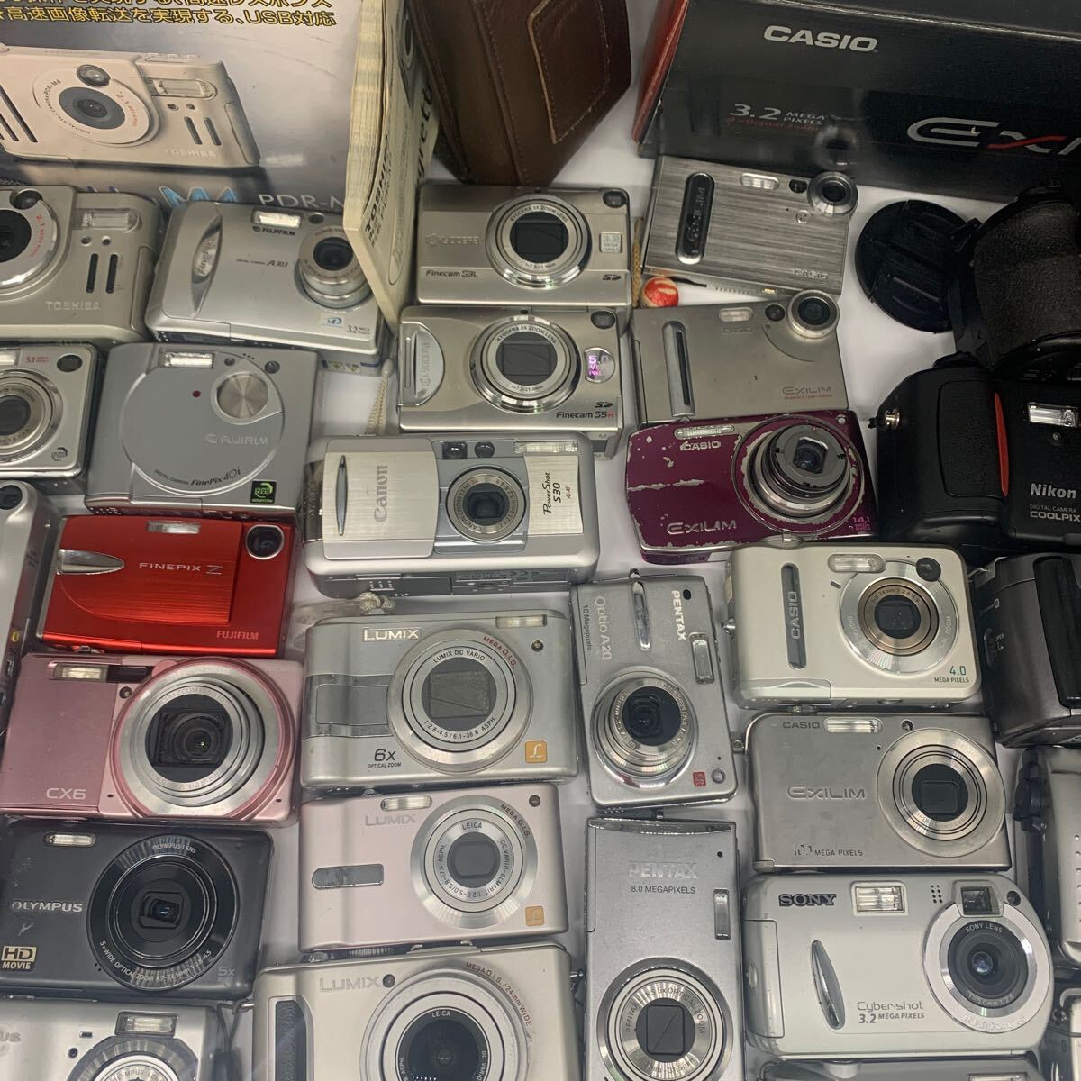 【XB0】1円スタート デジタルカメラ まとめ 約50台 ニコン キャノン パナソニック カシオ ペンタックス オリンパス フジフィルム ...