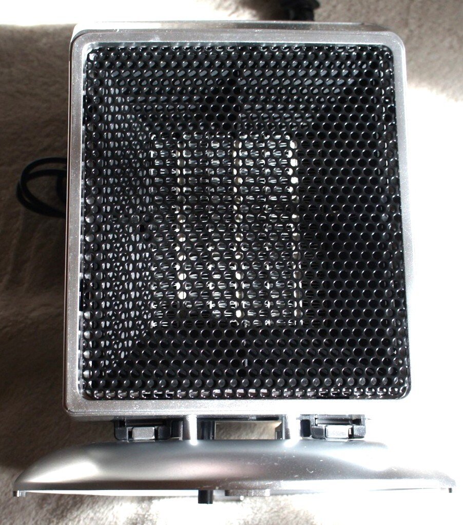 KAZEMA YND-900 ミニ セラミックヒ－ター 軽量・小型・速暖1,491円 /【Buyee】