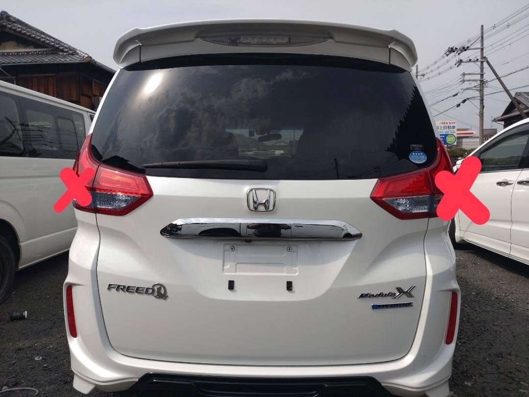 H30年 GB5/GB7 フリード モデューロX リアゲート/バックドア スポイラー/バックカメラ付 カラーNH788P 中古品 6001268 250415 MT 車両 /【Buyee】