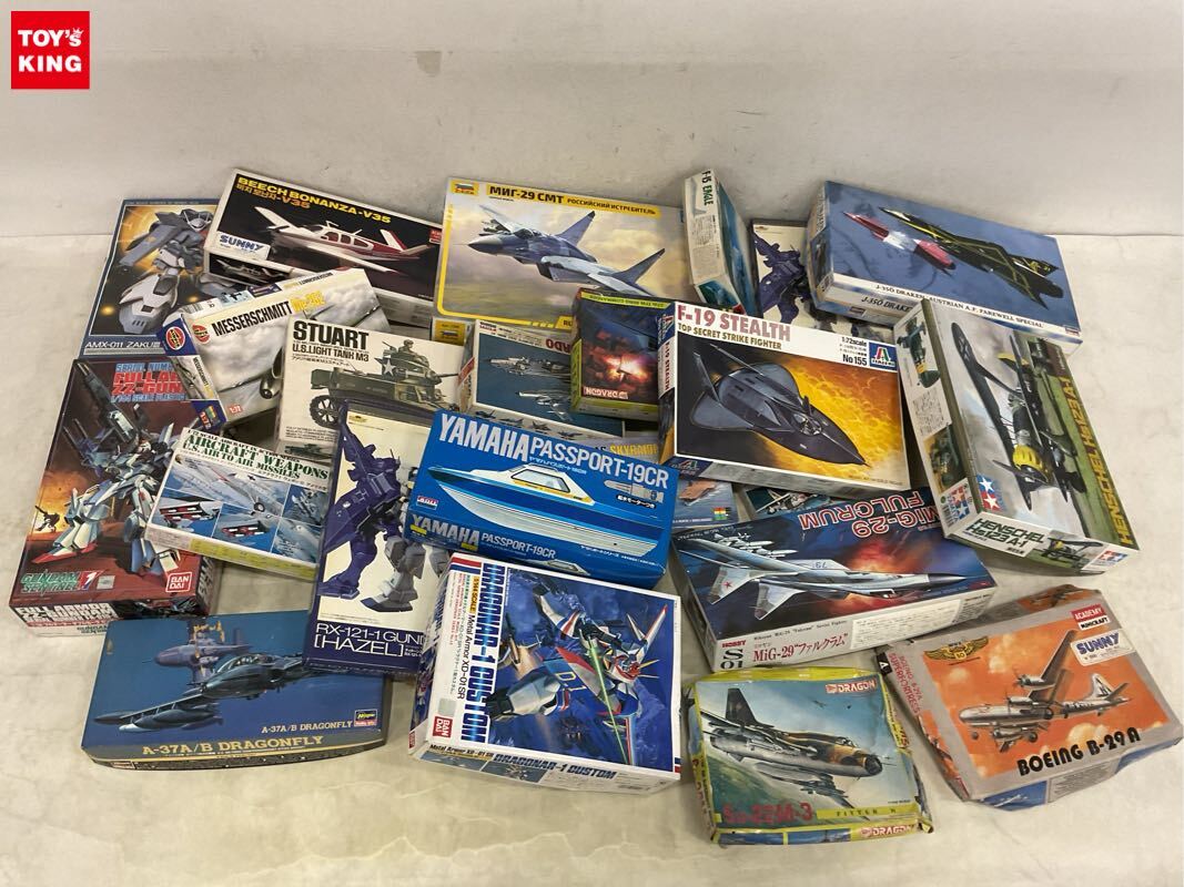 1円〜 同梱不可 ジャンク 1/72等 A-37A/B ドラゴンフライ、ヘンシェル He123 A-1 他 /【Buyee】