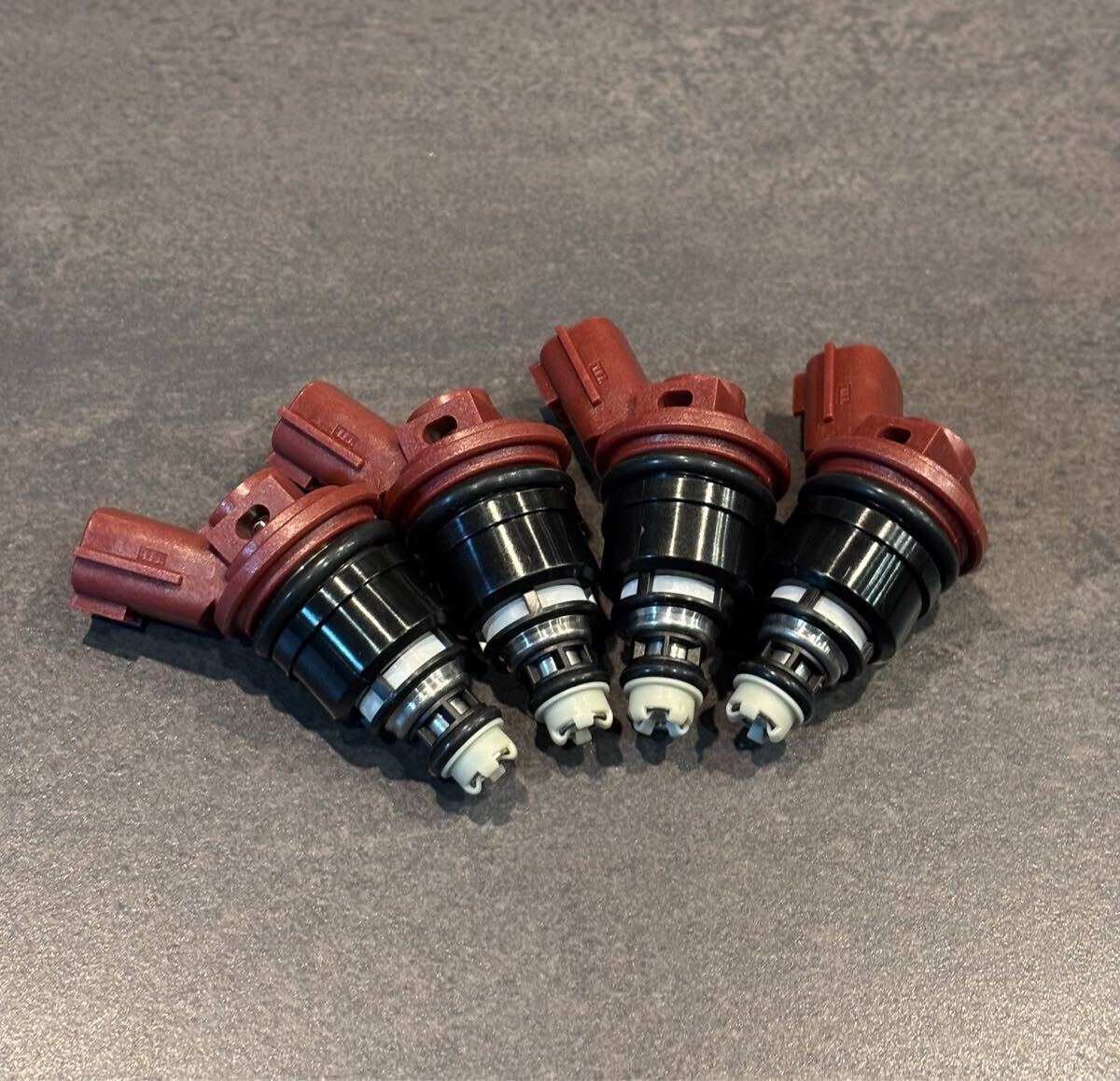 【新品保証付】高性能 740cc インジェクター 12ホール サイドフィード 4本セット ポン付け SR20DET S13 S14 S15 180sx 検索用 NISMO サード ...