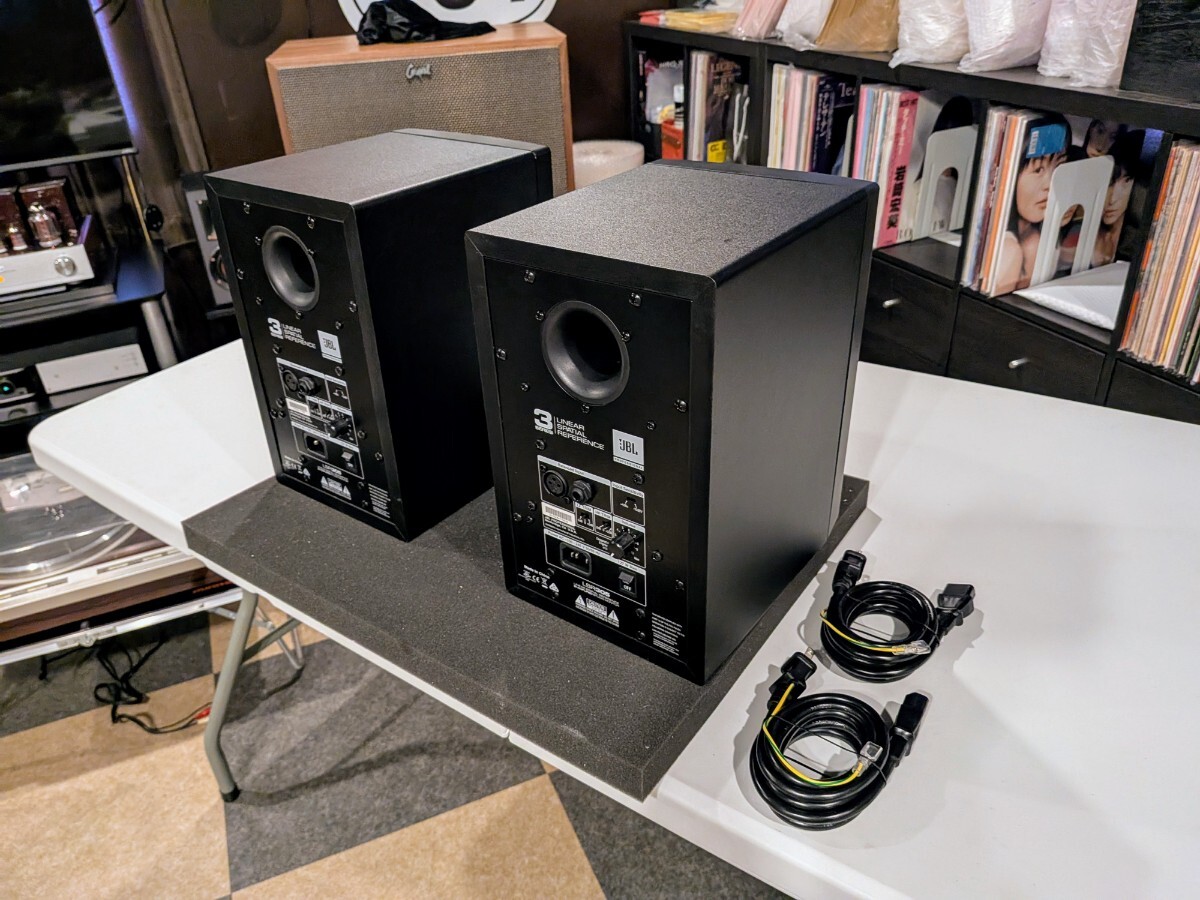 JBL LSR305 パワードスタジオモニタースピーカー ペア /【Buyee】