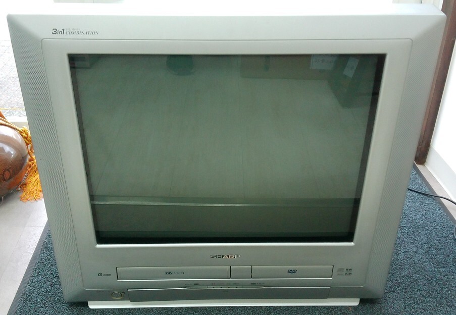 1円から売り切りスタート・・ シャープ SHARP VT-21DV30 3in1 DVD VTR TV COMBINATION 21インチ ...