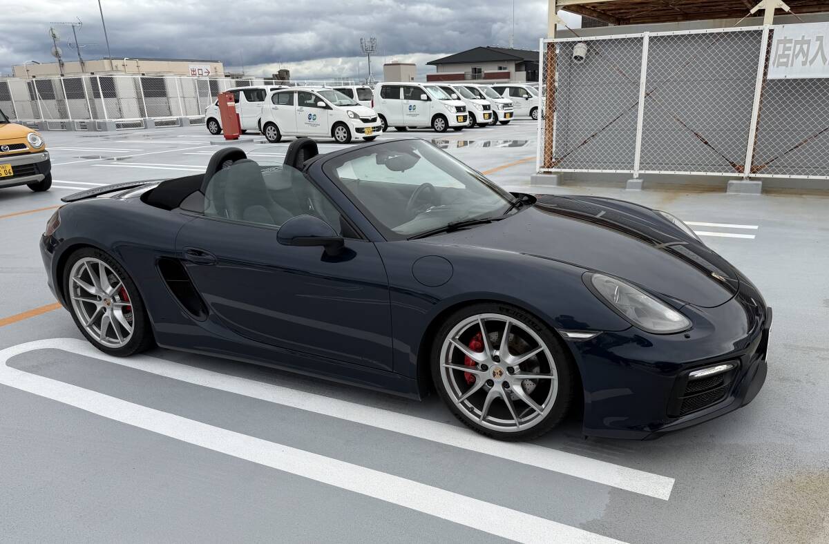 個人出品 ポルシェ 981 GTS Porsche ボクスター Boxter GTS 左ハンドル 【 希少 6MT 】 毎日乗ってる実働車でコンディション良！ /【Buyee】 Buyee ...