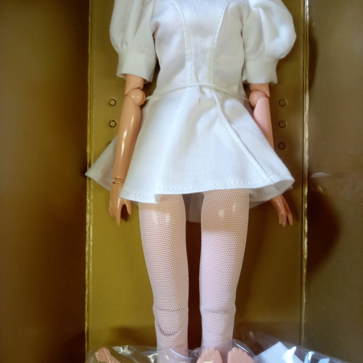 VOLKS INCドルフィ ナースバージョン 志野しの1/6 限定300個 造形村 株式会社ボークス着せ替え人形全長約27cm /【Buyee ...