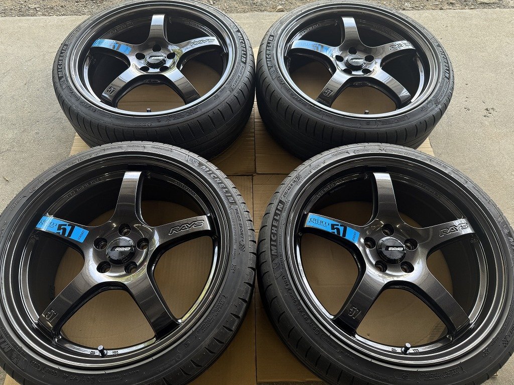 2023年製造 ガリ傷無し 4本 ★ レイズ RAYS グラムライツ 57CR SPEC M 7.5J +50 5-100 軽量 ★ ミシュラン 215/40R18 ★ GR86 BRZ ...