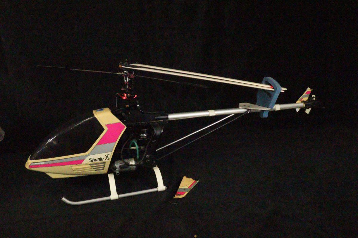 HIROBO ヒロボー ラジコン Shuttle Z おもちゃ ラジコン ヘリコプター 完成品 ホビーラジコン 動作未確認 コレクション ...