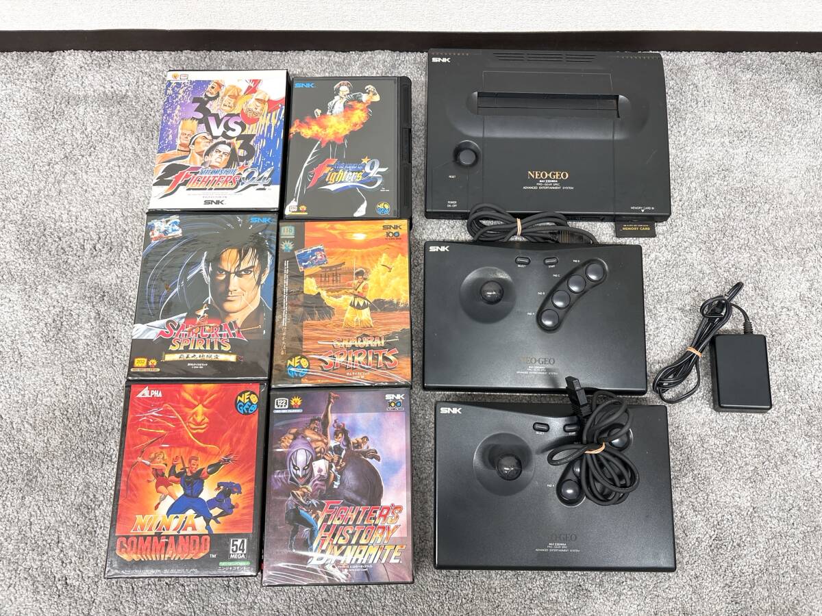 J777 SNK NEOGEO ネオジオ 本体 スティックコントローラー アダプター ソフト カセット メモリーカード まとめ売り 動作未確認 ...