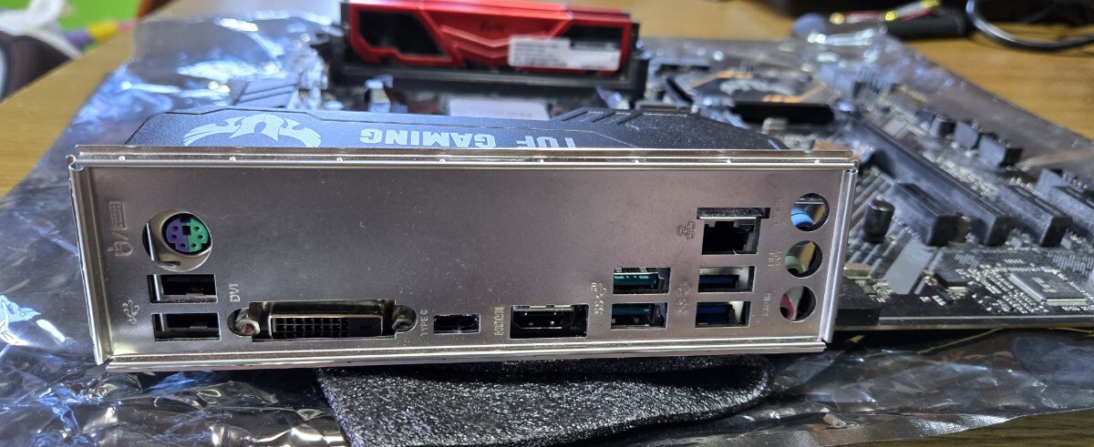 [ジャンク] ASUS TFU B450-PLUS GAMING + RYZEN5 3500 + メモリ /【Buyee】