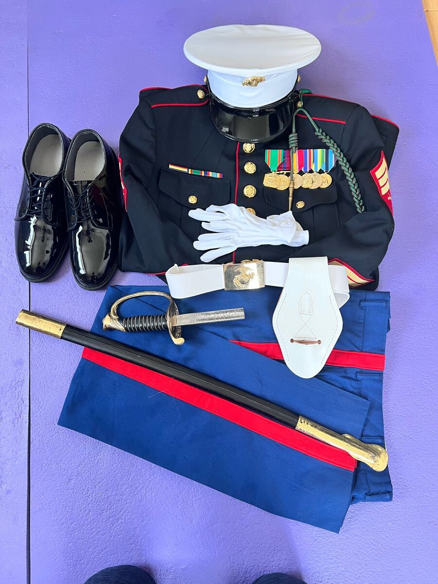 米海兵隊 USMC 二等軍曹 ブルードレス 礼装 制服 フルセット一式 /【Buyee】 Buyee - Japanese Proxy ...