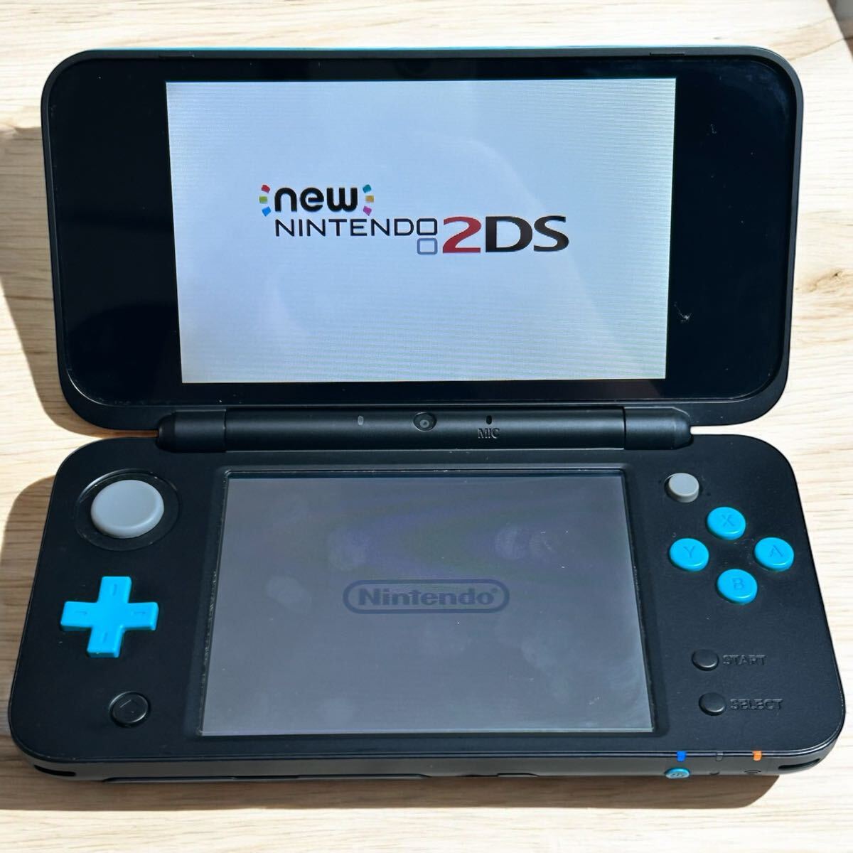 ☆稼動品☆ New Nintendo 2DS LL JAN-001 ブラック×ターコイズ 本体 ニンテンドー 任天堂 初期化/動作確認済み ☆ ...
