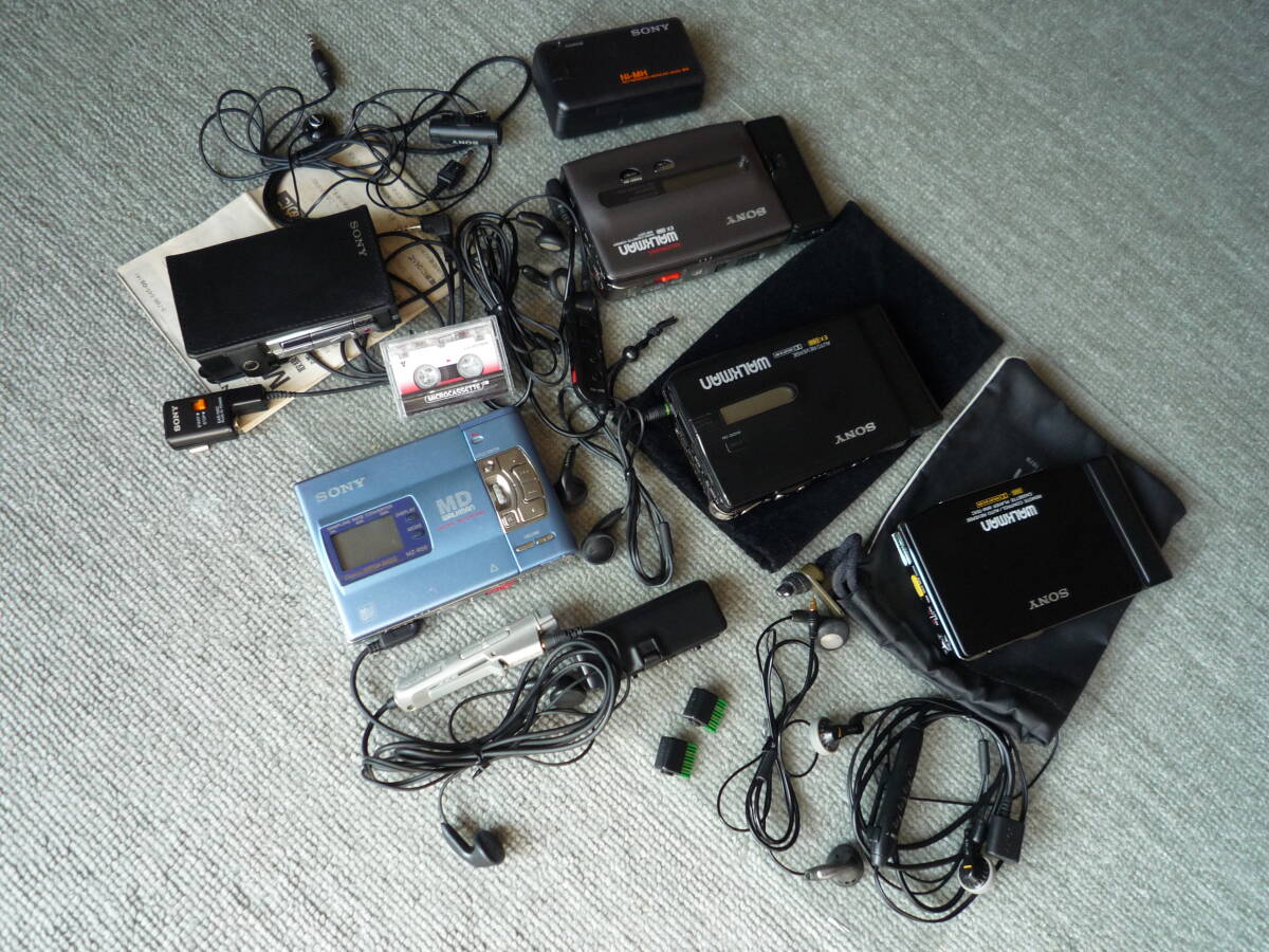 ( ジャンク ) ソニー ウォークマン SONY WALKMAN Mod. WM-701C ,WM-GX77 ,WM-FX70 ,MD ...