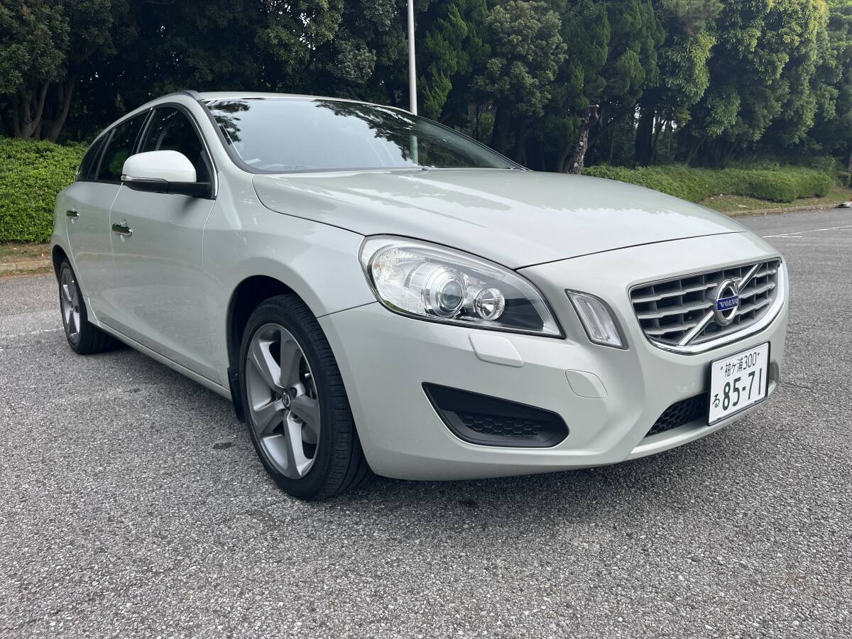ボルボ V60 1.6Lターボ 約80,000㎞ 2011年式（平成23年） /【Buyee】 Buyee - Japanese Proxy ...