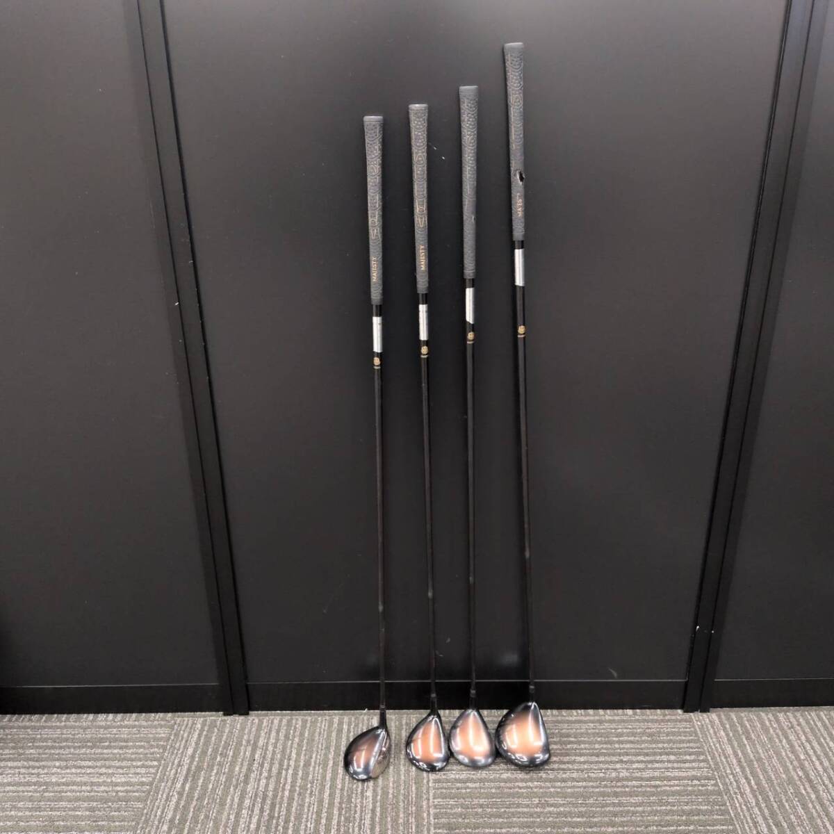 25横/A039290-1/MM14000/Y073-619/ 4本まとめ ゴルフクラブ MAJESTY マジェスティ ROYAL ロイヤル ...