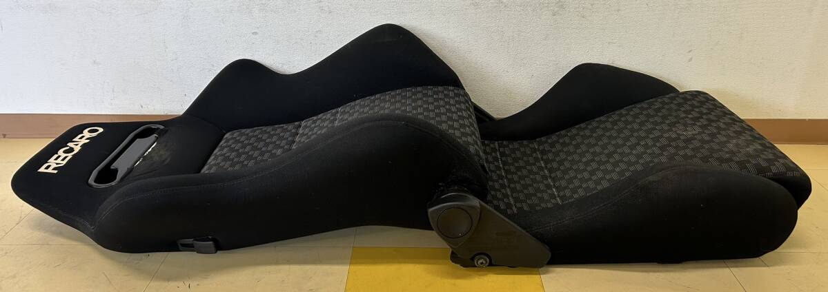 25名/A043762-1/MR12000/P074-102/【名古屋引取り限定】RECARO レカロ KEIPER RECARO GMBH ...