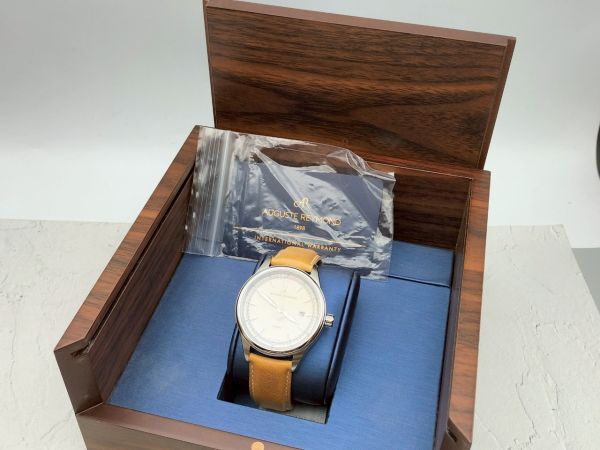R7-562 1円～ 稼働品 オーガストレイモンド AUGUSTE REYMOND 30474 クオーツ デイト 腕時計 メンズ 革ベルト ...