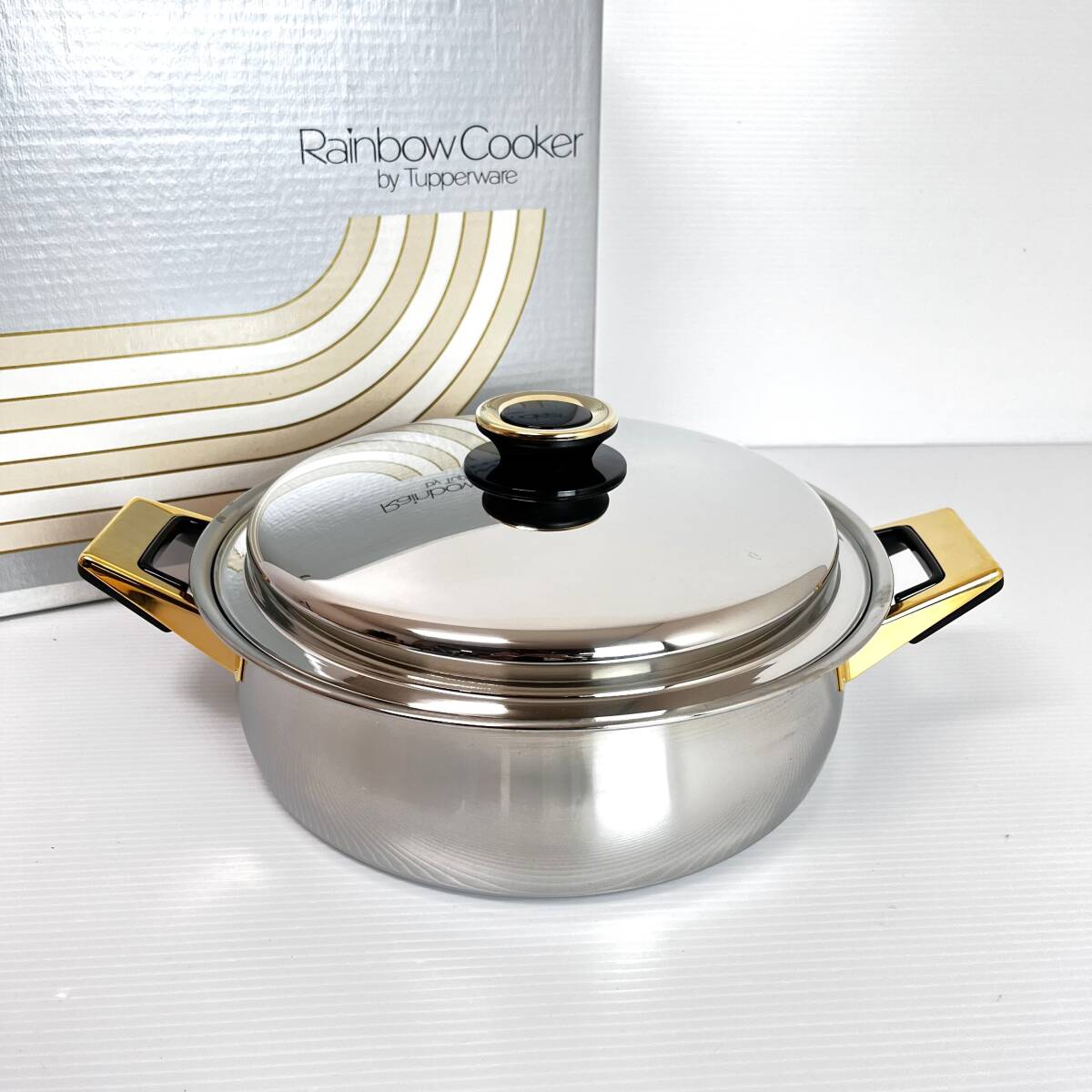 新品未使用 タッパーウェア【レインボークッカー 26cm深鍋 4.7L】IH ガス対応 Tupperware 両手鍋 テンレス 全面多層構造 ...
