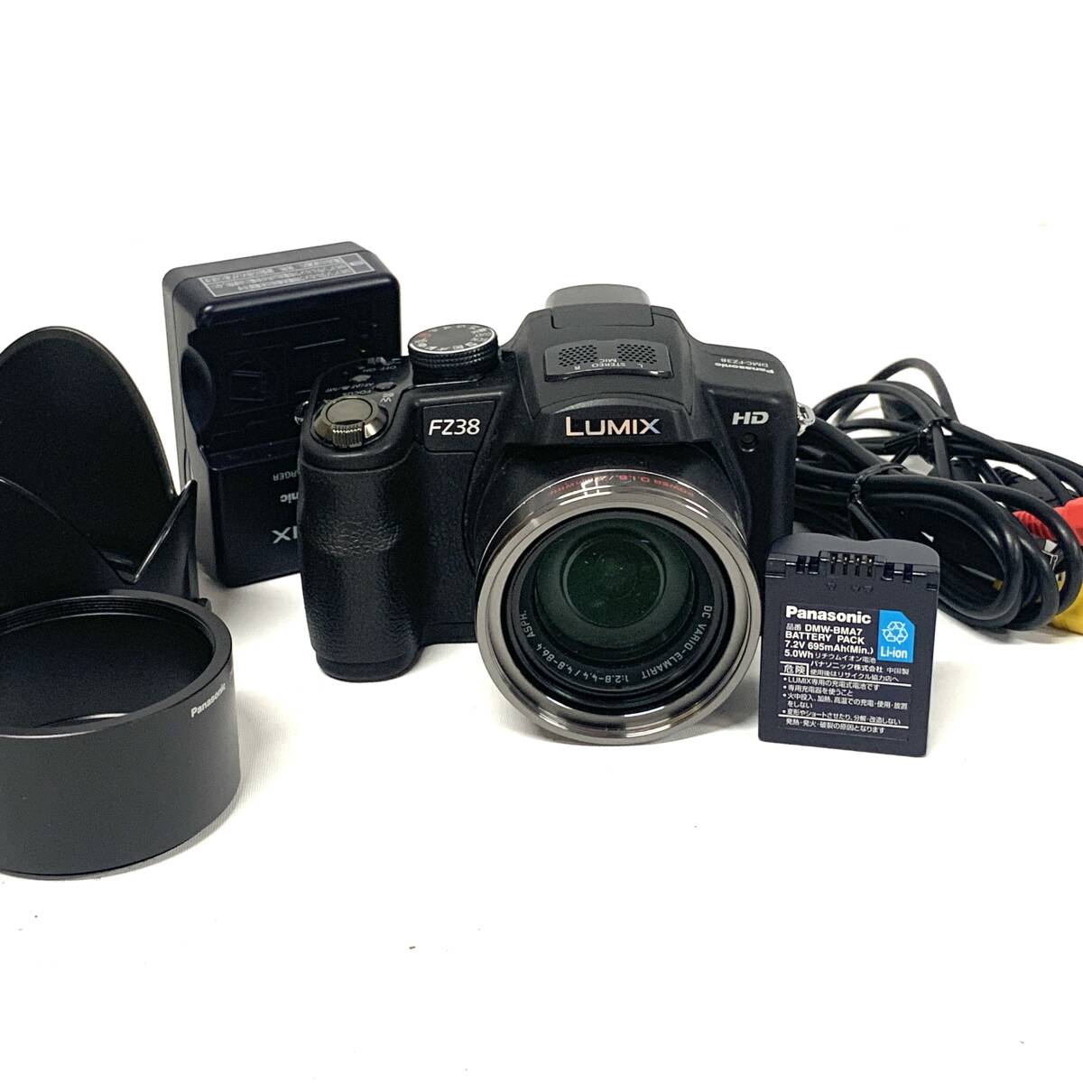 1円～ 6TA10070725 Panasonic パナソニック LUMIX FZ38 コンパクトデジタルカメラ 充電器付き DMC-FZ38 ...
