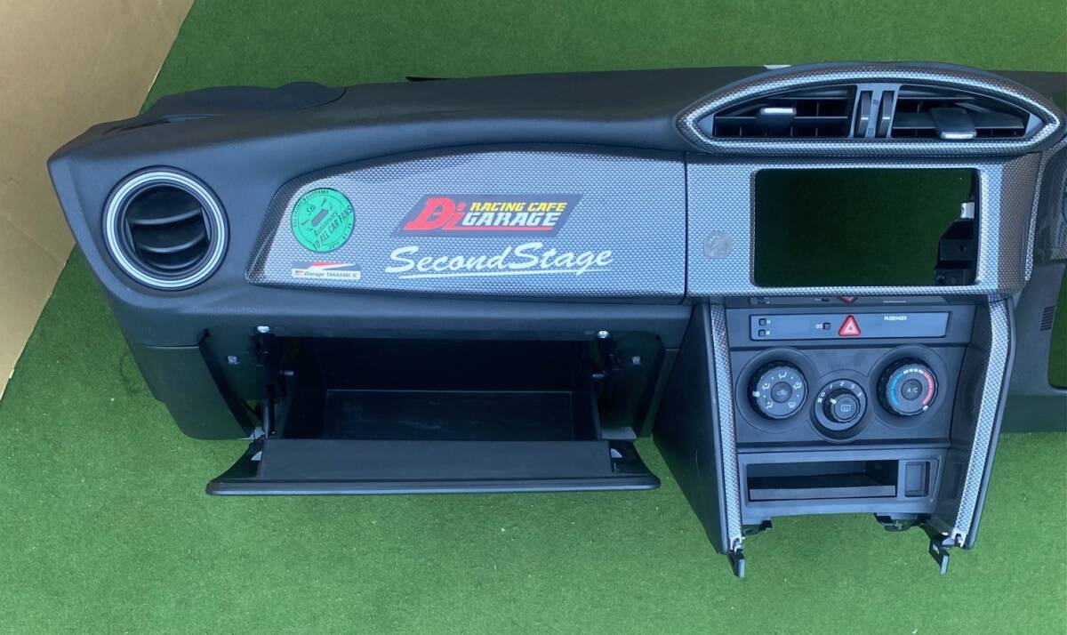 スバル 純正 後期 BRZ 86 ZC6 ZN6 6速 内装品 ダッシュボード カーボン /【Buyee】 Buyee - Japanese Proxy Service | Buy from ...