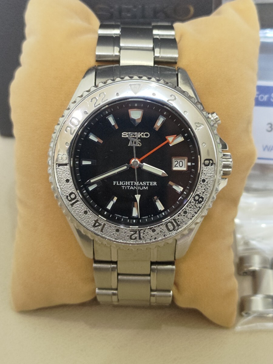 SEIKO / セイコー フライトマスター チタニウム 5M45-6A50 ブラック文字盤 GMT 4針 デイト ・新品純正二次電池交換済み ...
