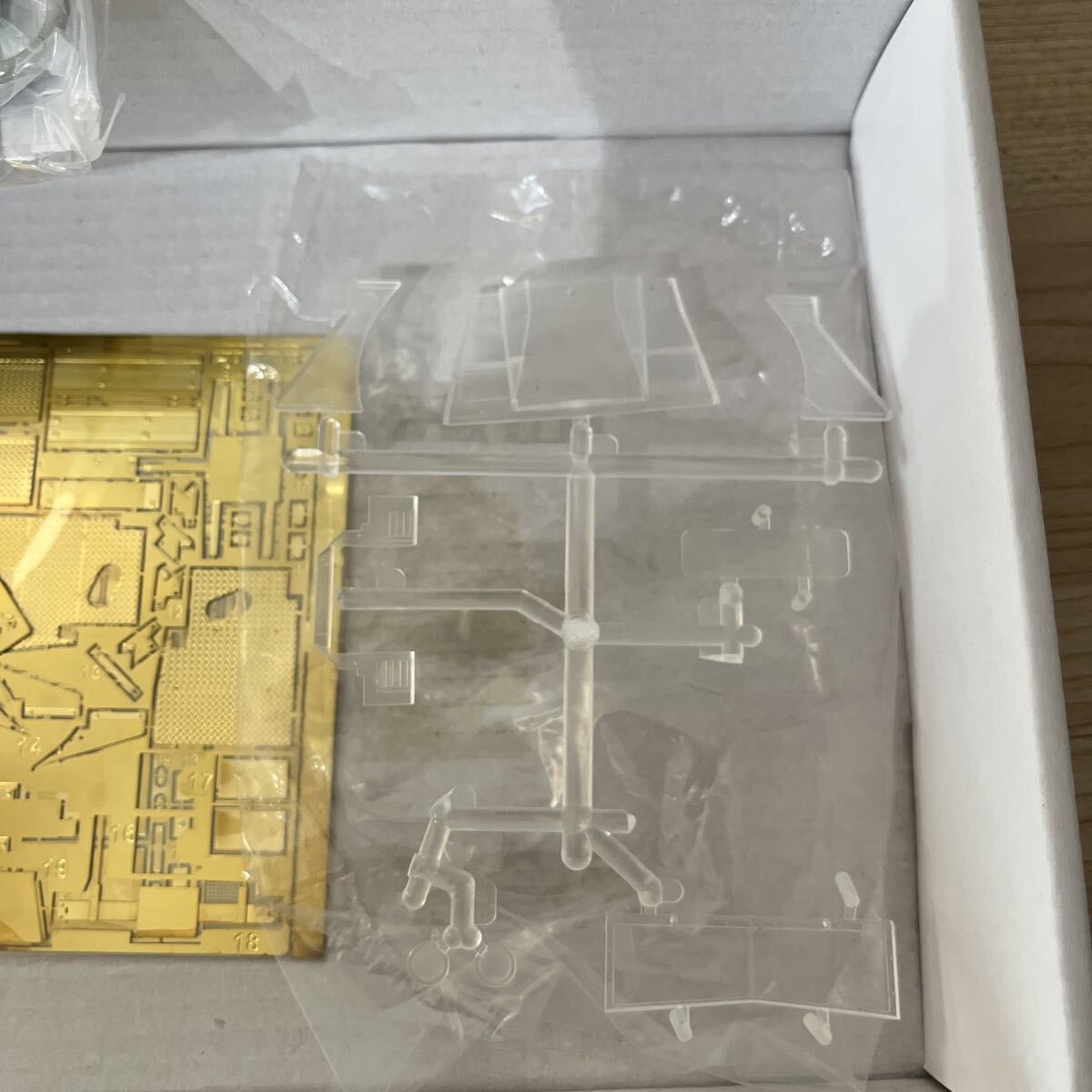 1円〜【未組立】MIRROR MODELS 35104 - CMP C15A WATER TANK TRUCK LORRY - 1/35 ...