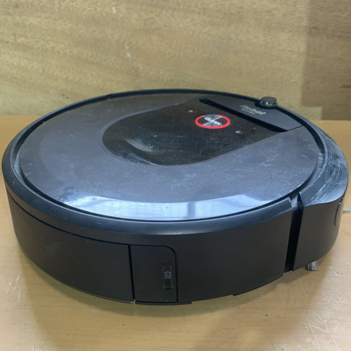 【売り切り】iRobot(アイロボット) ロボット掃除機 Roomba i7 ルンバ i7 家電 クリーンベース RVB-Y1 /【Buyee ...