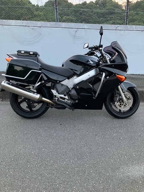 走行少！検R8年6月まで VFR800 RC46 黒バイ 黒豹隊 白バイ 交機 RC49 /【Buyee】