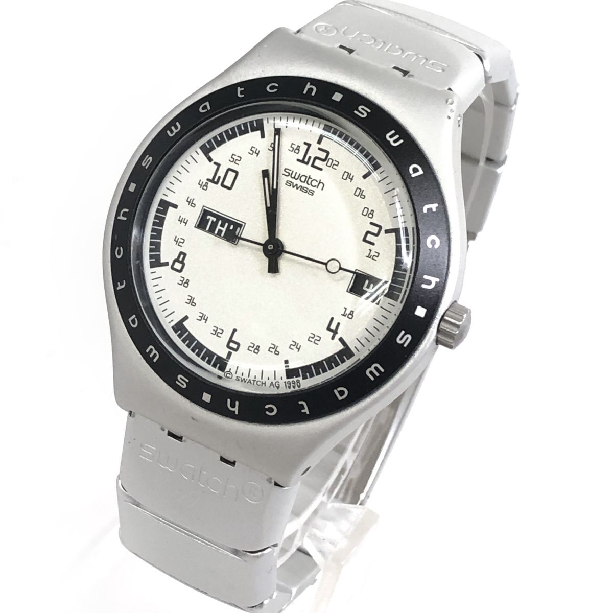 美品 Swatch スウォッチ IRONY アイロニー HIJACKER 腕時計 YGS7003A クオーツ アナログ ラウンド シルバー ...