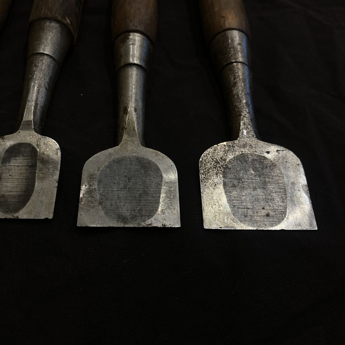 【追入れ鑿 7本セット】japanese chisel plane 鉋 鑿 大工道具 組鑿 天然砥石 突鑿 丸鑿 反鉋 際鉋 東京 新潟 市弘 ...