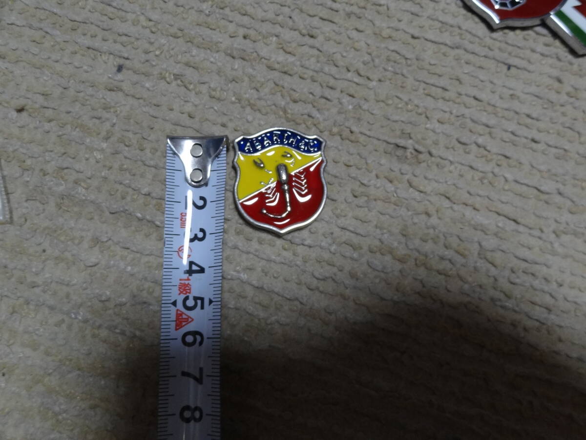 中古品 汎用 アバルト エンブレム 旧車 595 124スパイダー695500595C 500e カブリオレ トリブート エッセ プント ...