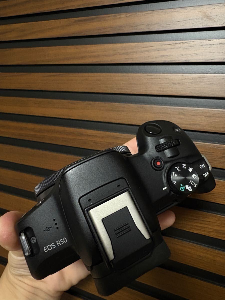 【美品/長期保証2028年8月19日まで】Canon EOS R50 ズームキット (RF-S18-45mm F4.5-6.3 IS STM ...