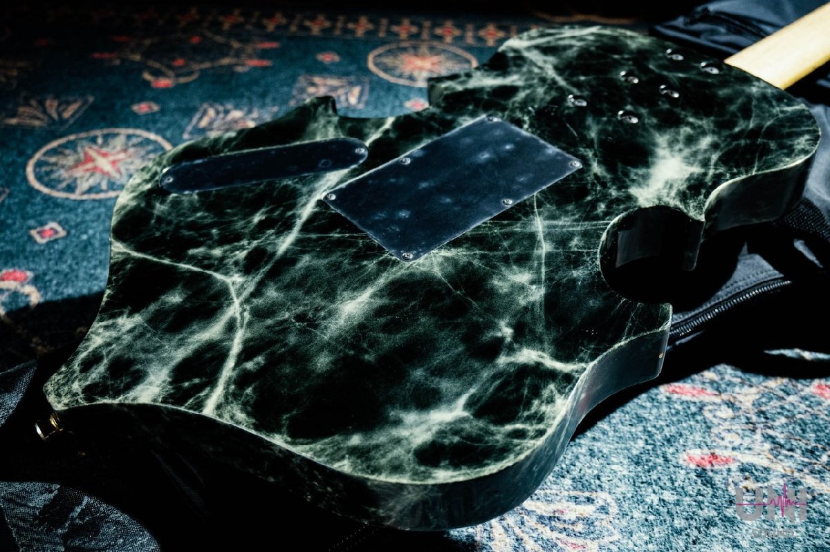 Caparison Venus “Gackt Signature Model” キャパリソン ヴィーナス シグネチャーモデル エレクトリック ...