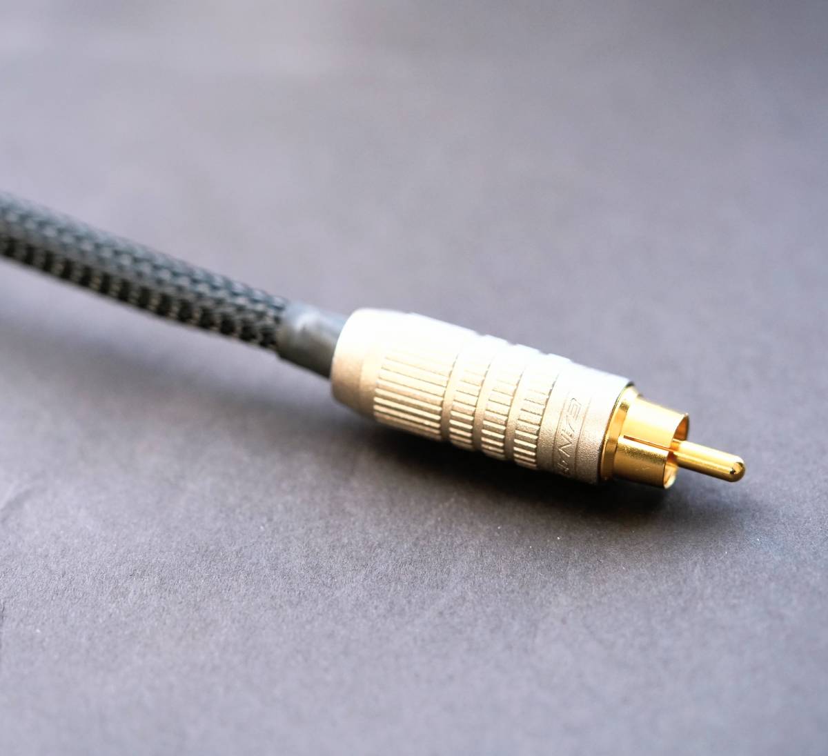 CHORD Hugo2、Mojo 2 専用 RCA同軸デジタルケーブル TYPE II 1m Belden 超広帯域4.5GHz 発泡テフロン ...